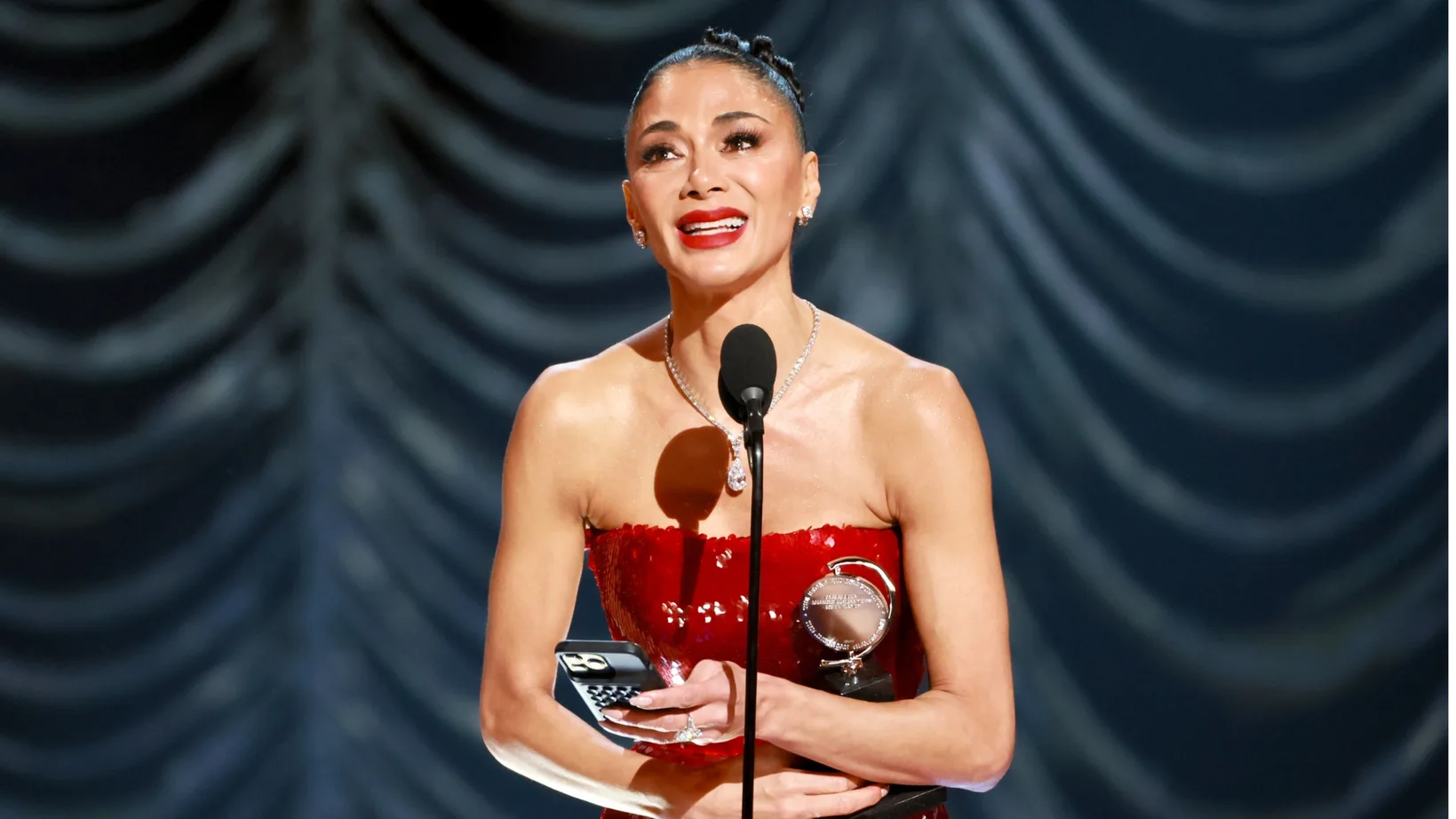 Sarah Snook and Nicole Scherzinger Win Big at 2025 Tonys | marie claire