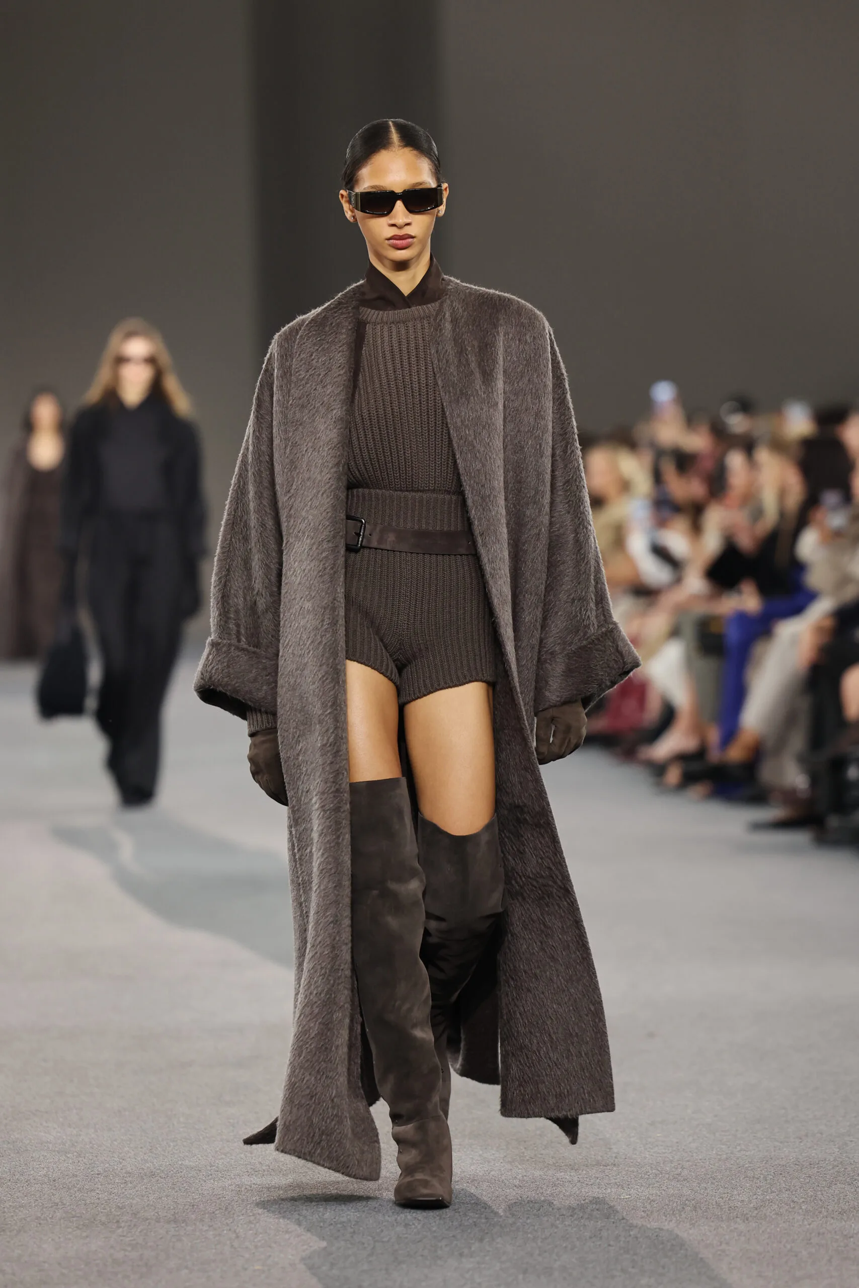 Max Mara Fall/Winter 2026 Is A Meditation On Power And Permanence ...