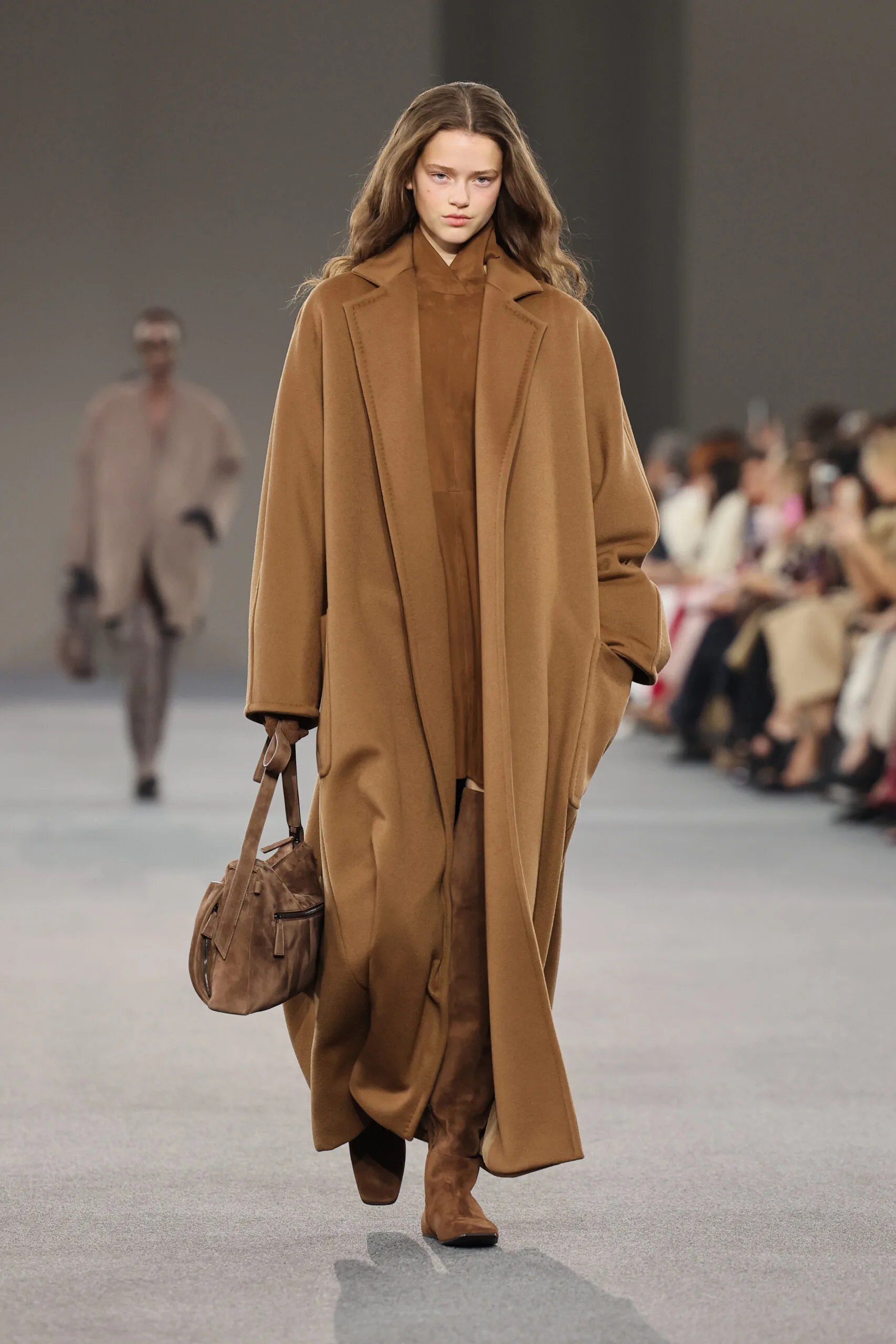 Max Mara Fall/Winter 2026 Is A Meditation On Power And Permanence ...
