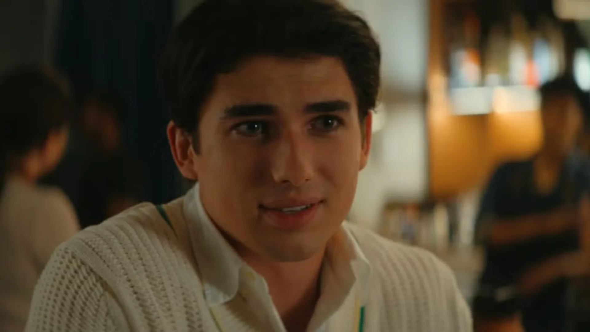 Who Is Hunter Davenport In The 'Off Campus' Books & Series? | marie claire