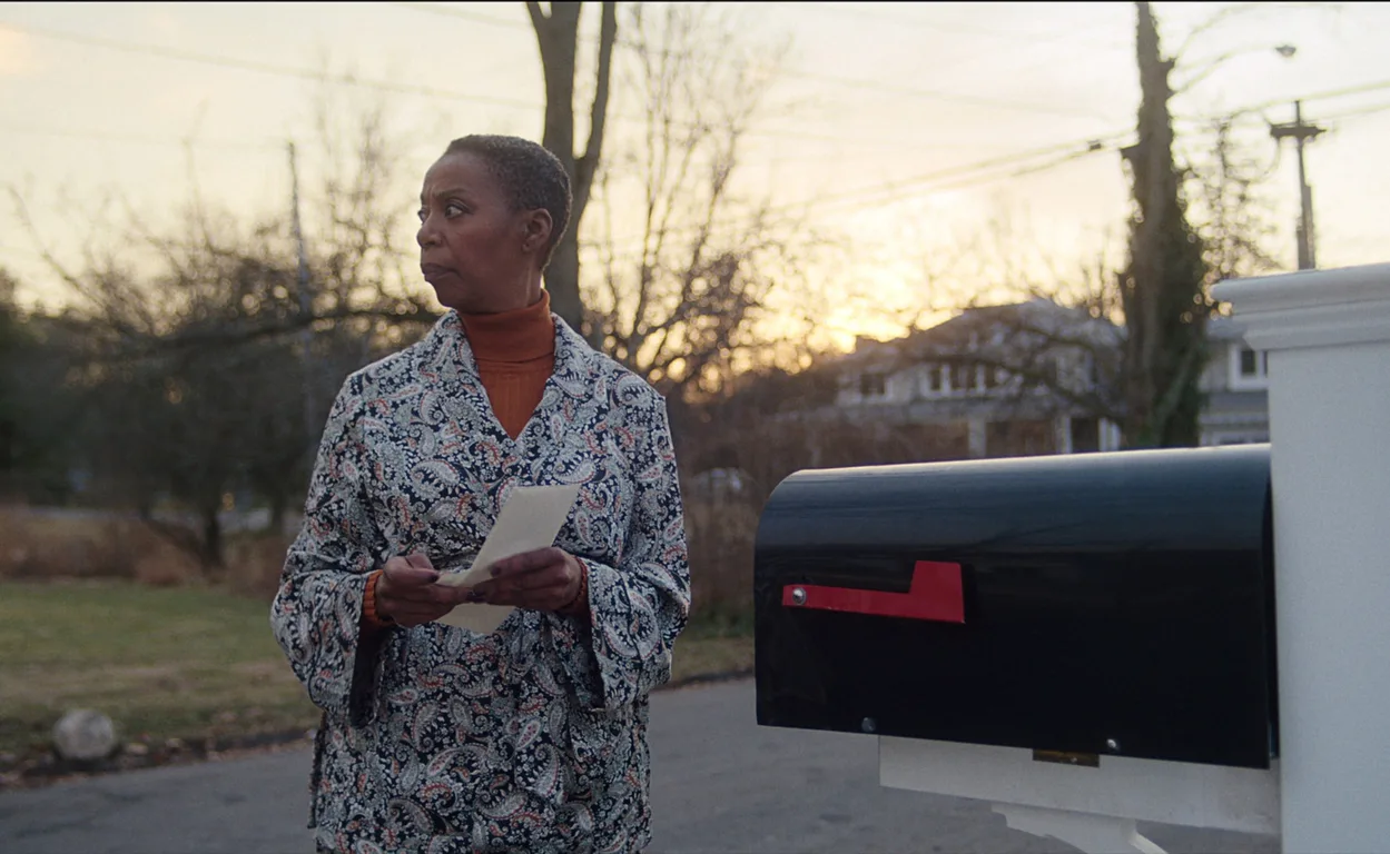 'The Watcher': Read The Real-Life Letters Sent To The Broaddus Family