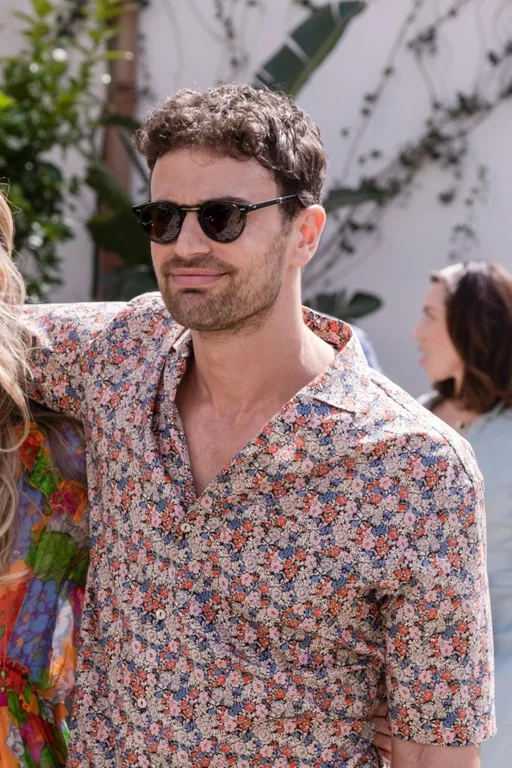 The Best Fashion Moments From ‘The White Lotus’ Season 2