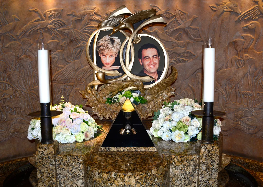 Who Was Dodi Fayed & His Famous Father? Their Relationship With ...