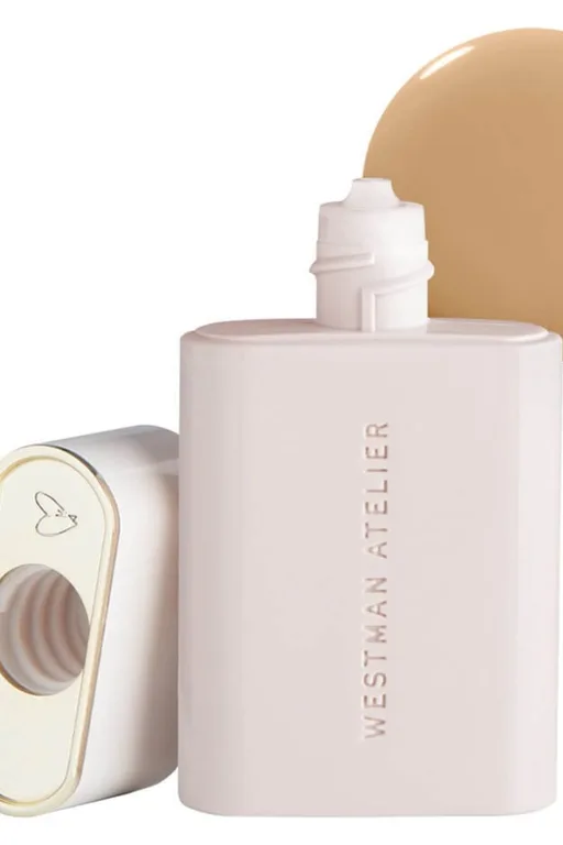 What Makeup Does Jennifer Aniston Use? Her Makeup Artist Gucci Westman ...