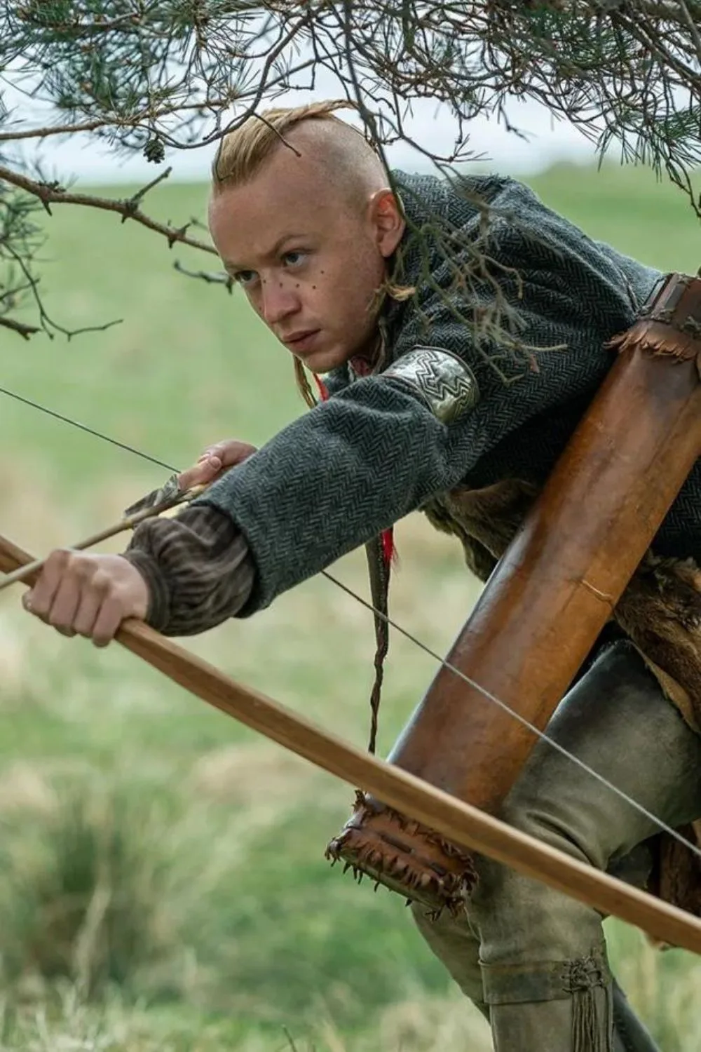 Outlander Cast: Character Guide And Backgrounds For Each Season