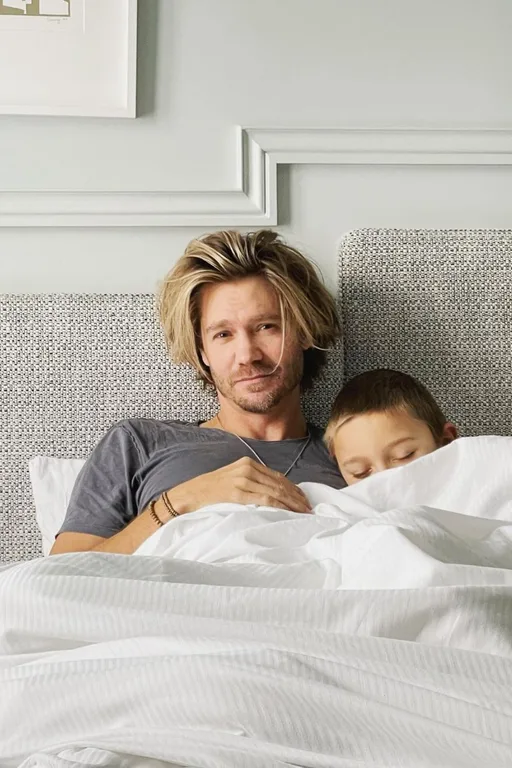 Who Is Chad Michael Murray’s Wife, Sarah Roemer?