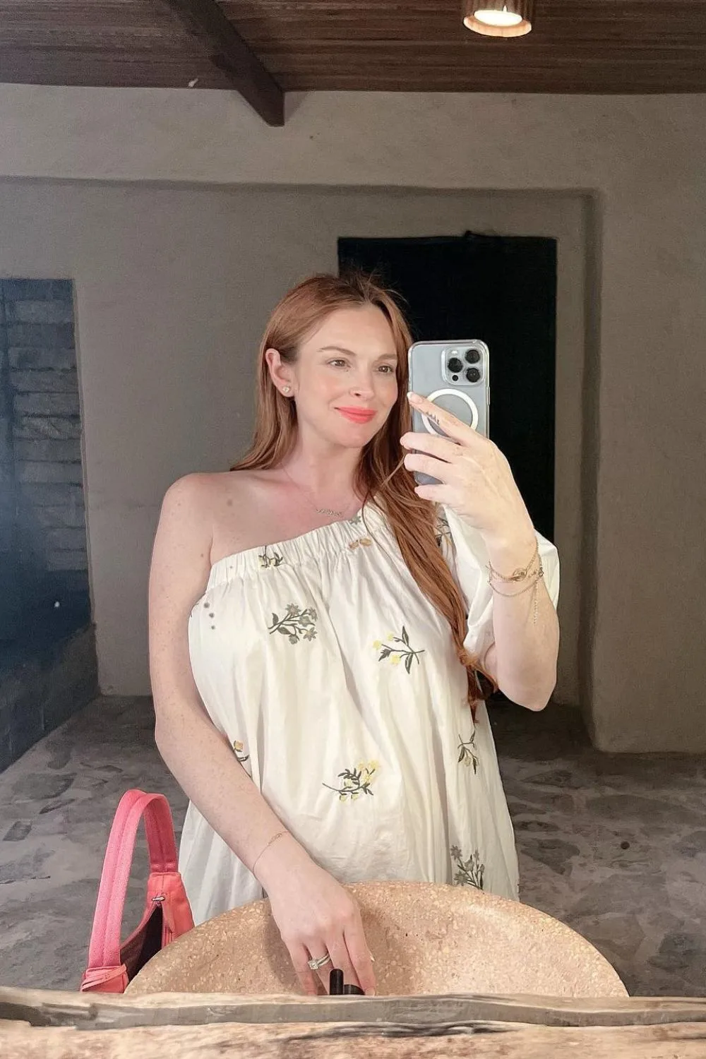 Lindsay Lohan Gives Birth To A Baby Boy, And Reveals His Name