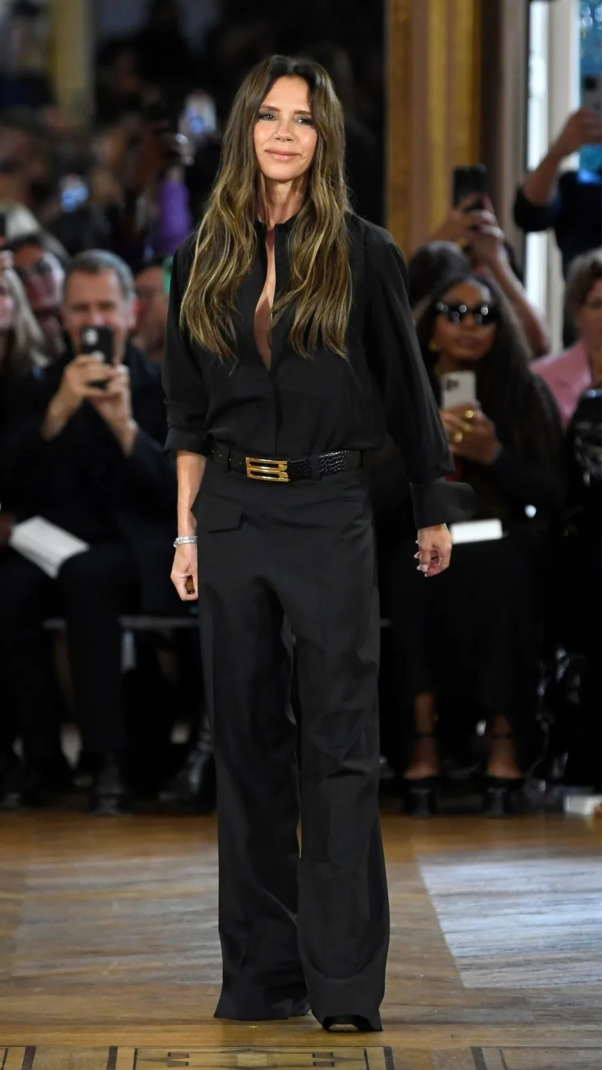 How To Dress Like Victoria Beckham: 7 Pieces To Steal Her Style