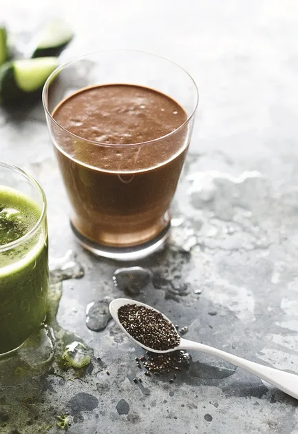 Power up with this creamy, dreamy cacao shake | marie claire