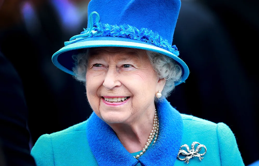 Queen Elizabeth II Drinks Four Cocktails Per Day