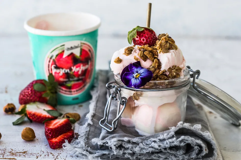 Strawberry Sunrise Twisted Froyo | marie claire
