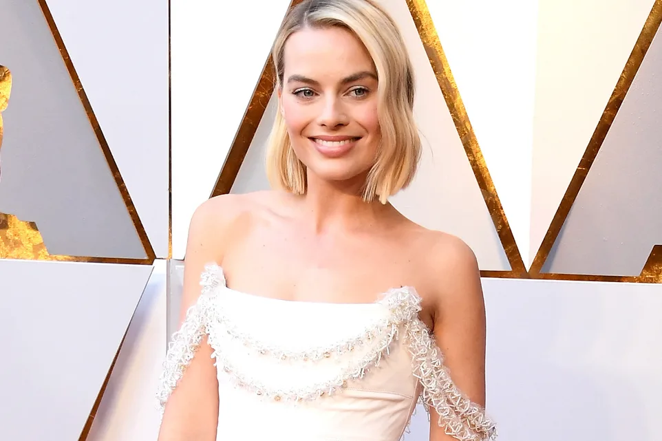Margot Robbie Says Reformer Pilates Is Her Favourite Exercise