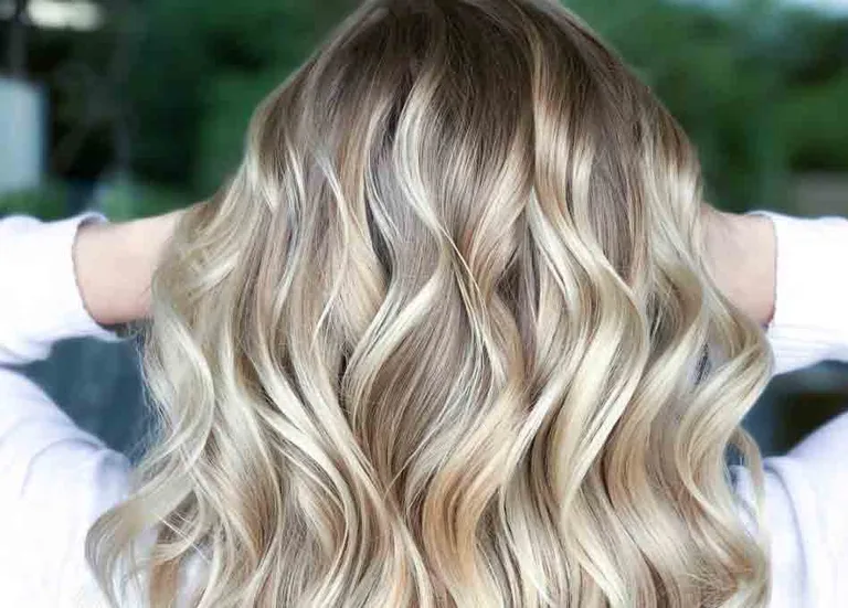 Vanilla Chai Blonde Hair Colour Ideas