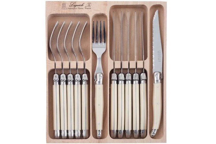 Aldi Is Selling Lou Laguiole French Cutlery