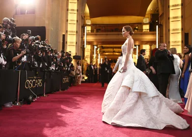 Oscars: 63 Most Iconic Red Carpet Moments Of All Time