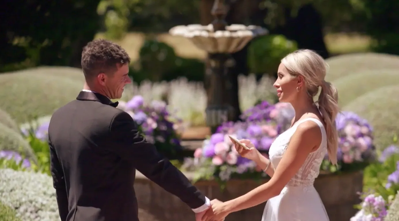 MAFS' Stacey Disappoints The Nation During Final Vows To Michael
