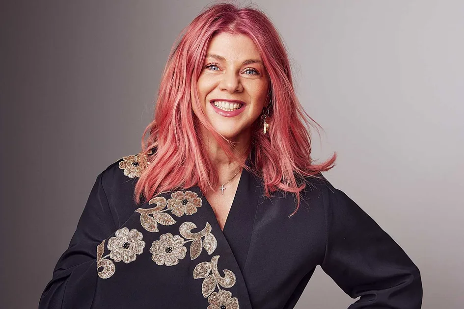 Celebrity Hairstylist Renya Xydis' Hair and Beauty Routine