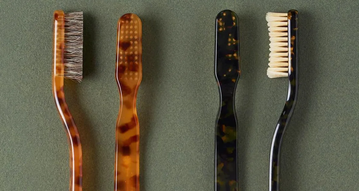Chic Toothbrushes & Toothpastes For Lovers Of Luxury