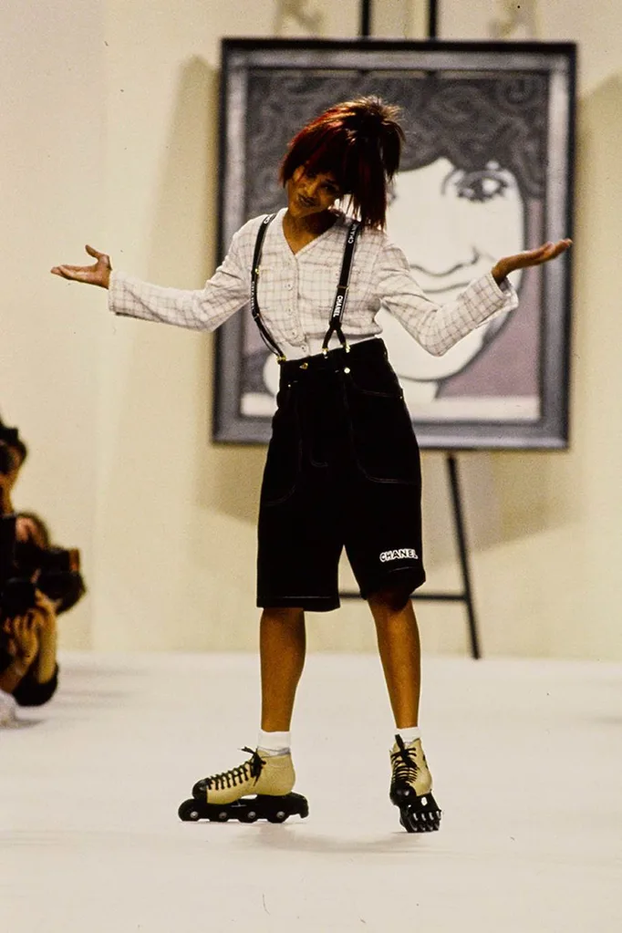 The Most Memorable '90s Runway Moments