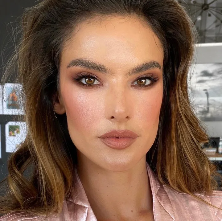 Soft Glam Makeup Inspiration: Best Soft Glam Makeup Looks To Try