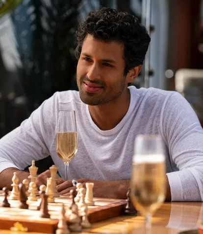 Who Is Chase Sikorski From 'Inventing Anna' Based On? It Could Be This Man