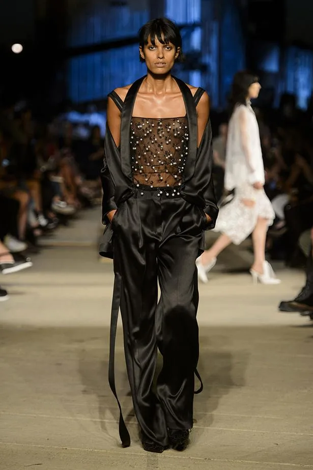 11 models inspiring us to want to wear Givenchy | ELLE