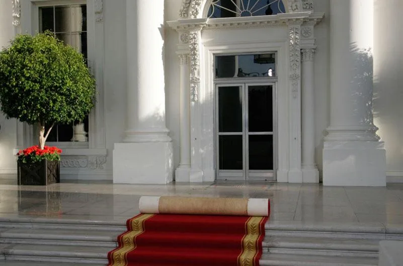 10 Facts About Moving Into The White House