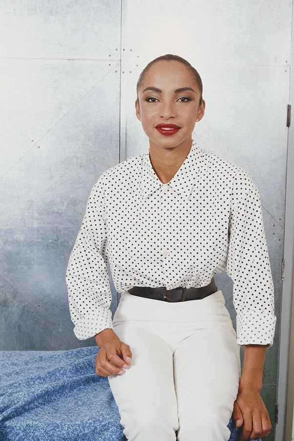 Sade: Iconic Style and Fashion Legacy Throughout Years | ELLE