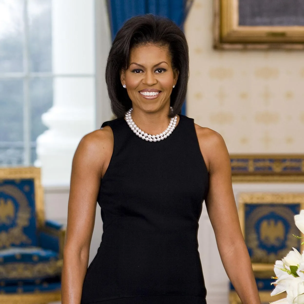 8 Female Celebrities With Amazing Arms