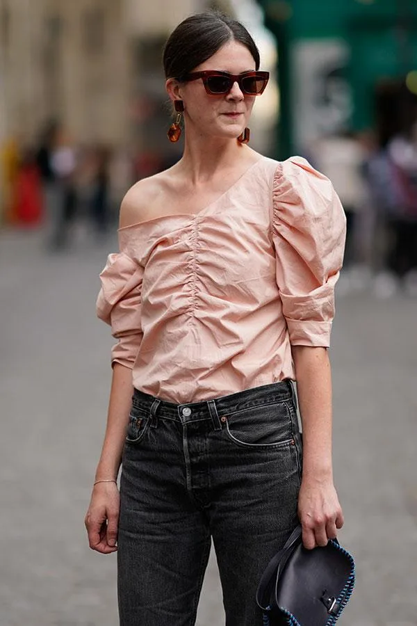 How To Wear Ruching Trend Runway/Street Style