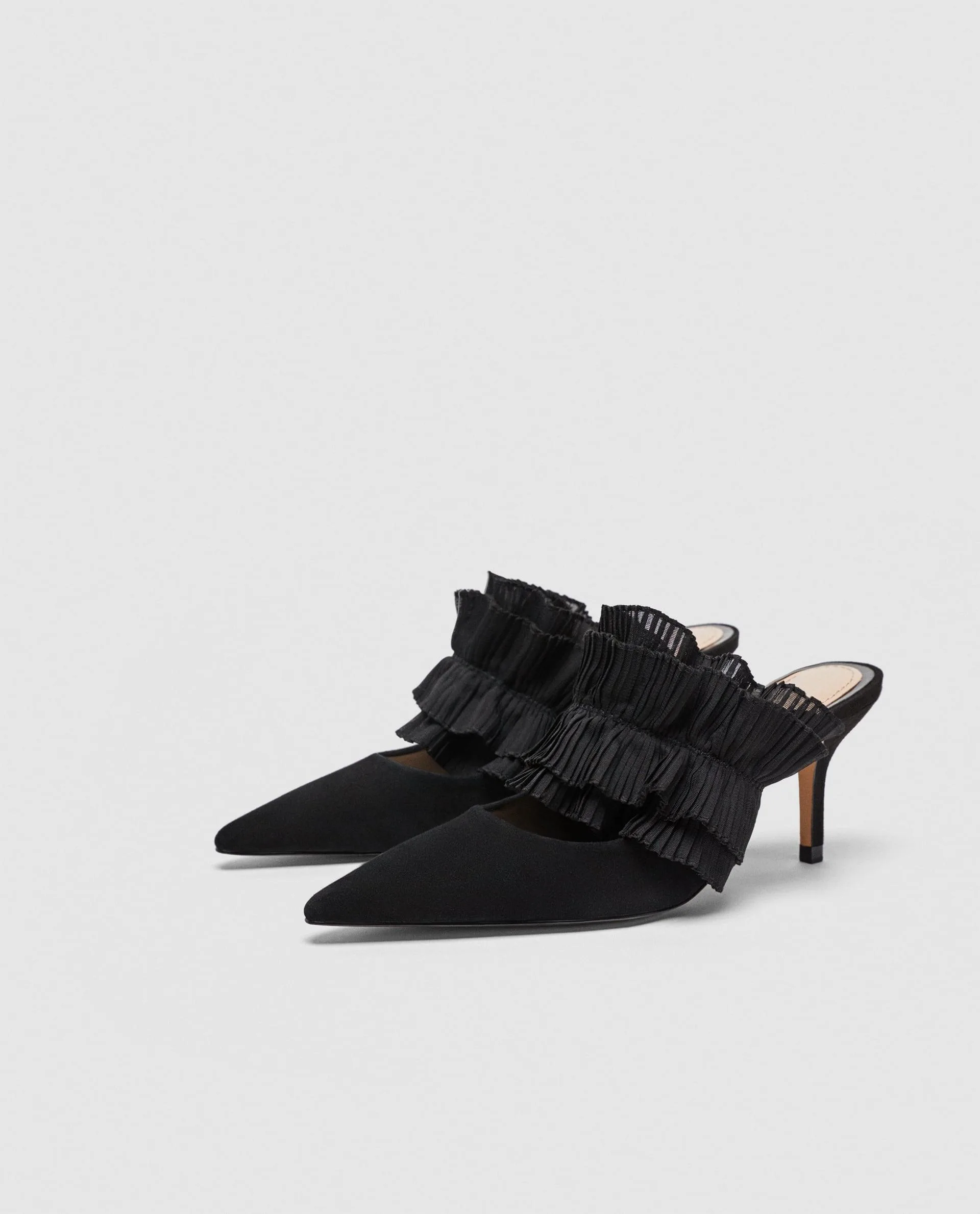 Zara Australia's Online Store: What Fashion Editors Bought