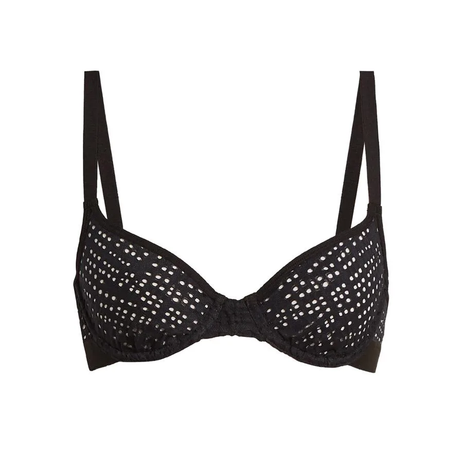 10 Bra Brands For Girls With Flat Chests