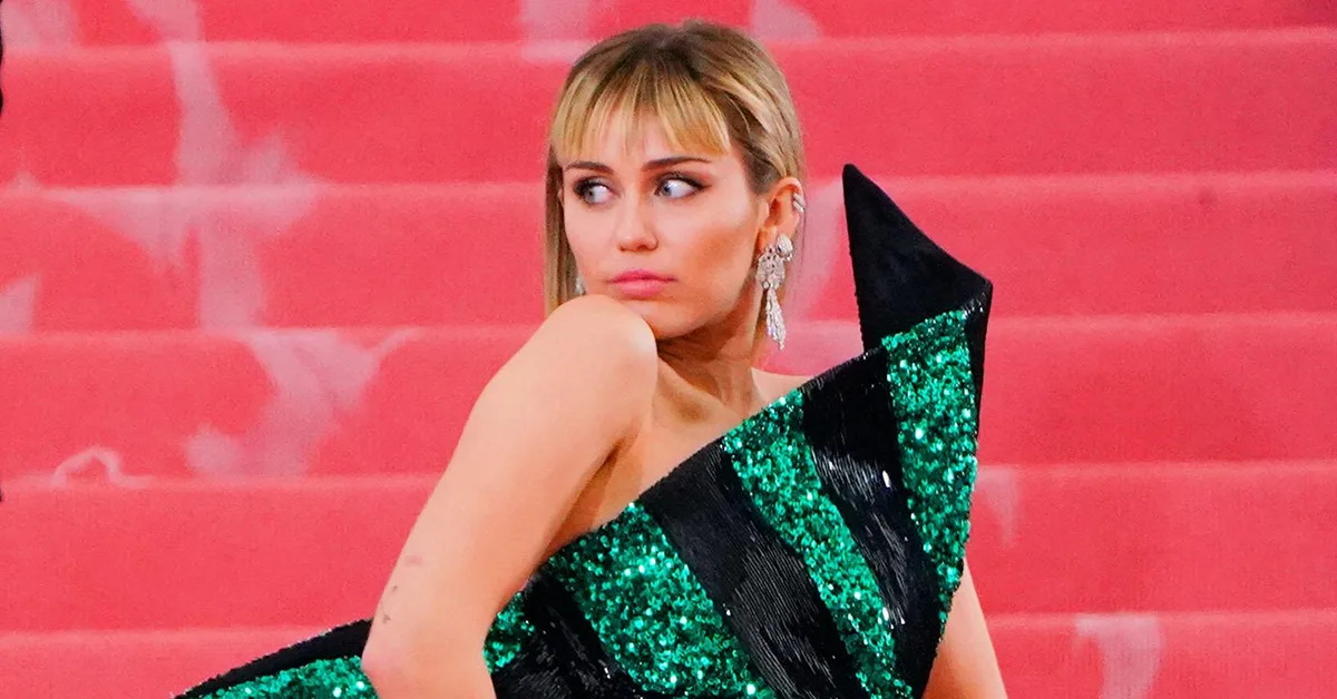 Miley Cyrus Drops ASMR Videos For 'She Is Coming' EP | ELLE