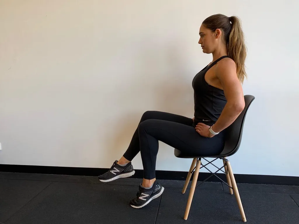 5 Ab Exercises You Can Do At Your Desk