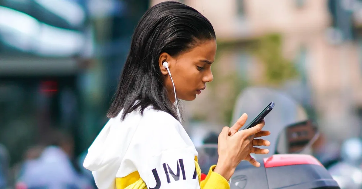 16 Underrated Podcasts To Download In 2020