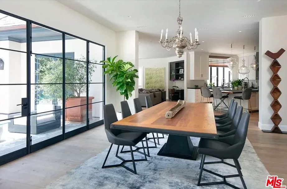 Inside Justin & Hailey Bieber’s $35M Beverly Hills Mansion | ELLE