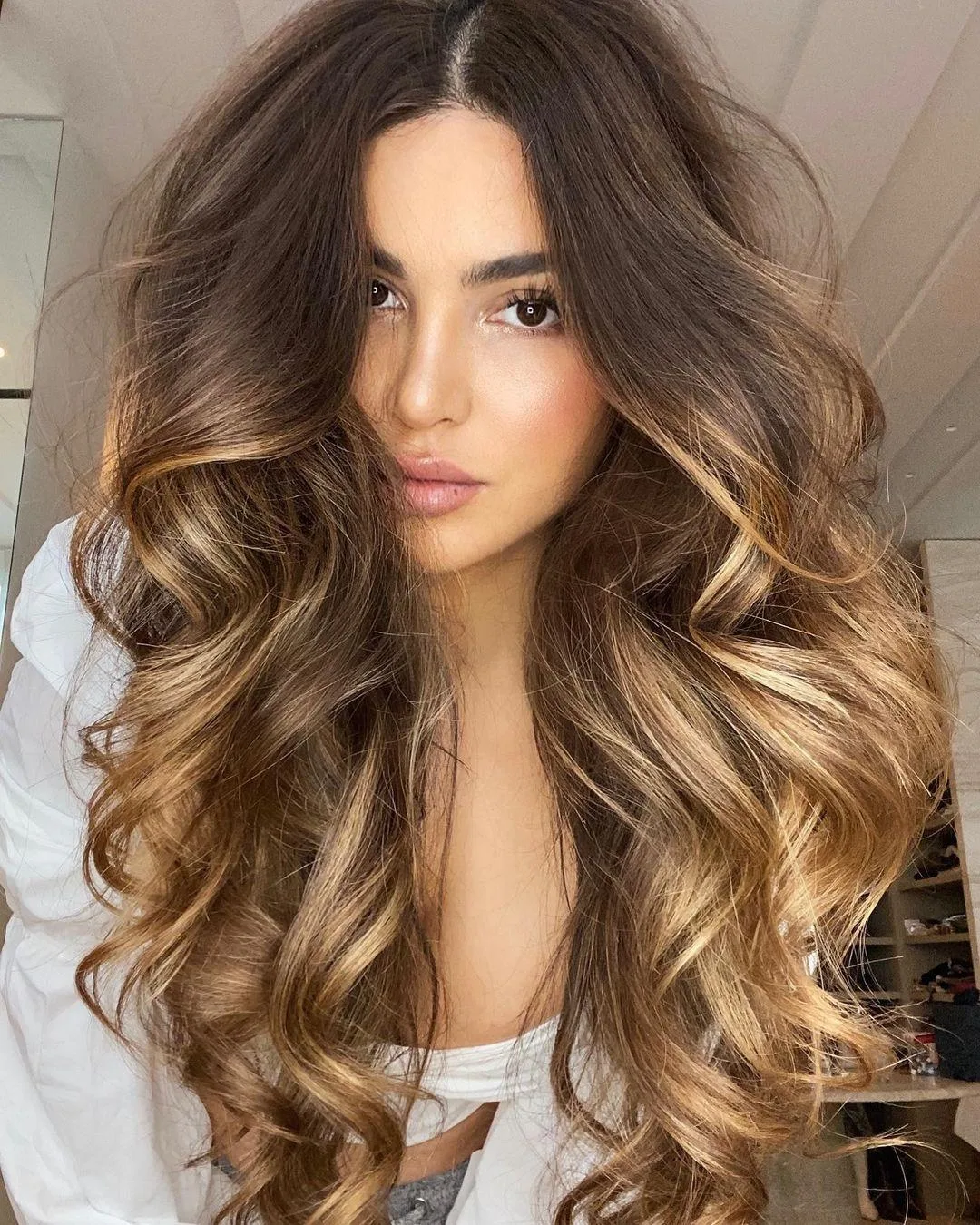 'Root Melt' Hair: Meet The Balayage Trend Of 2021
