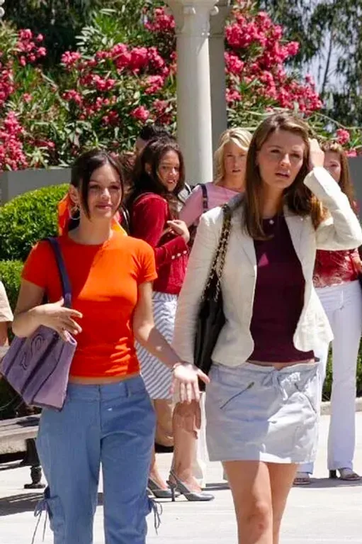 Summer Roberts From 'The O.C.': Best Fashion Moments