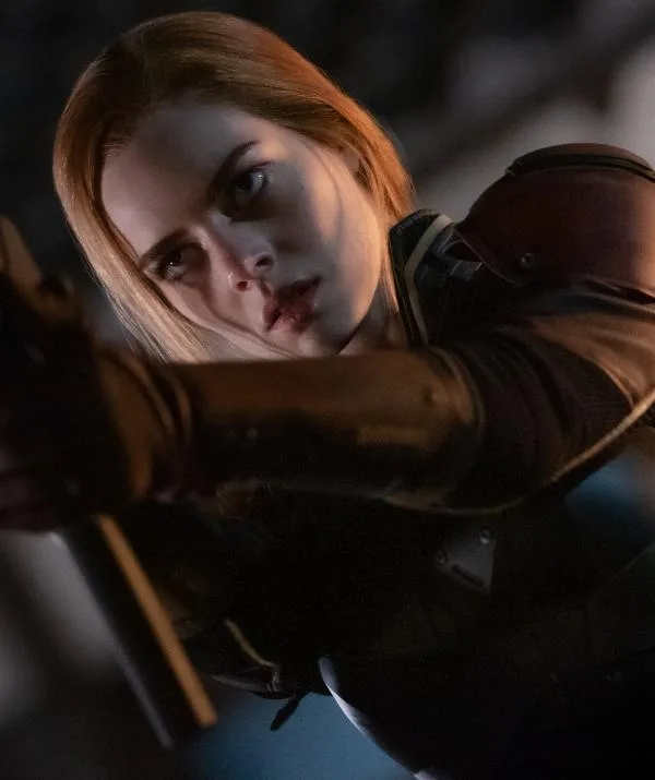 Samara Weaving Nails The Red Hair Trend In Snake Eyes