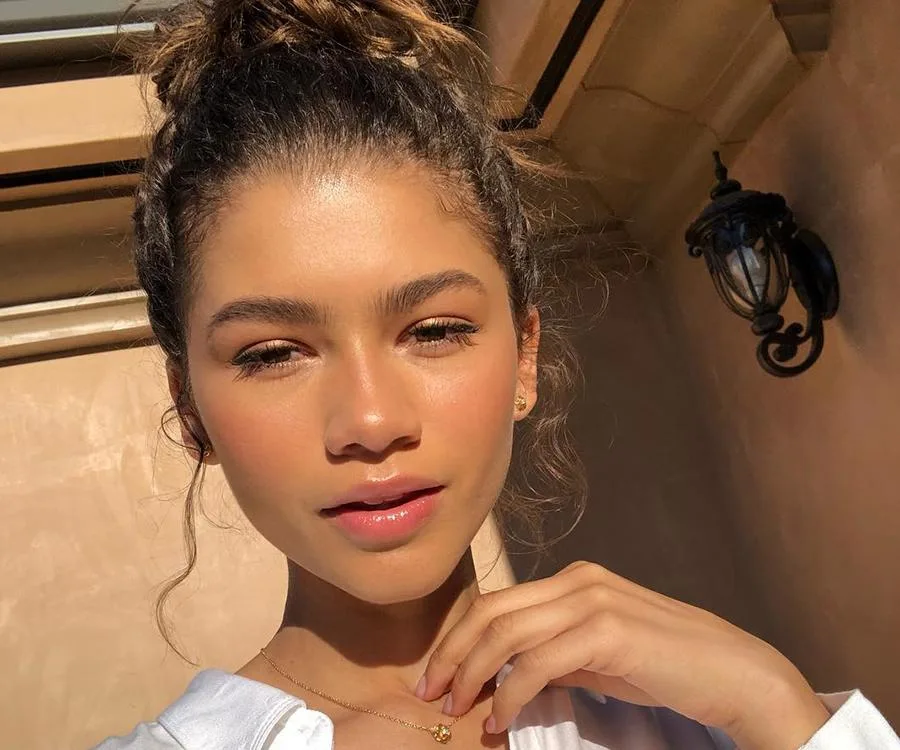 Zendaya’s Skincare Routine for Flawless Radiance | ELLE