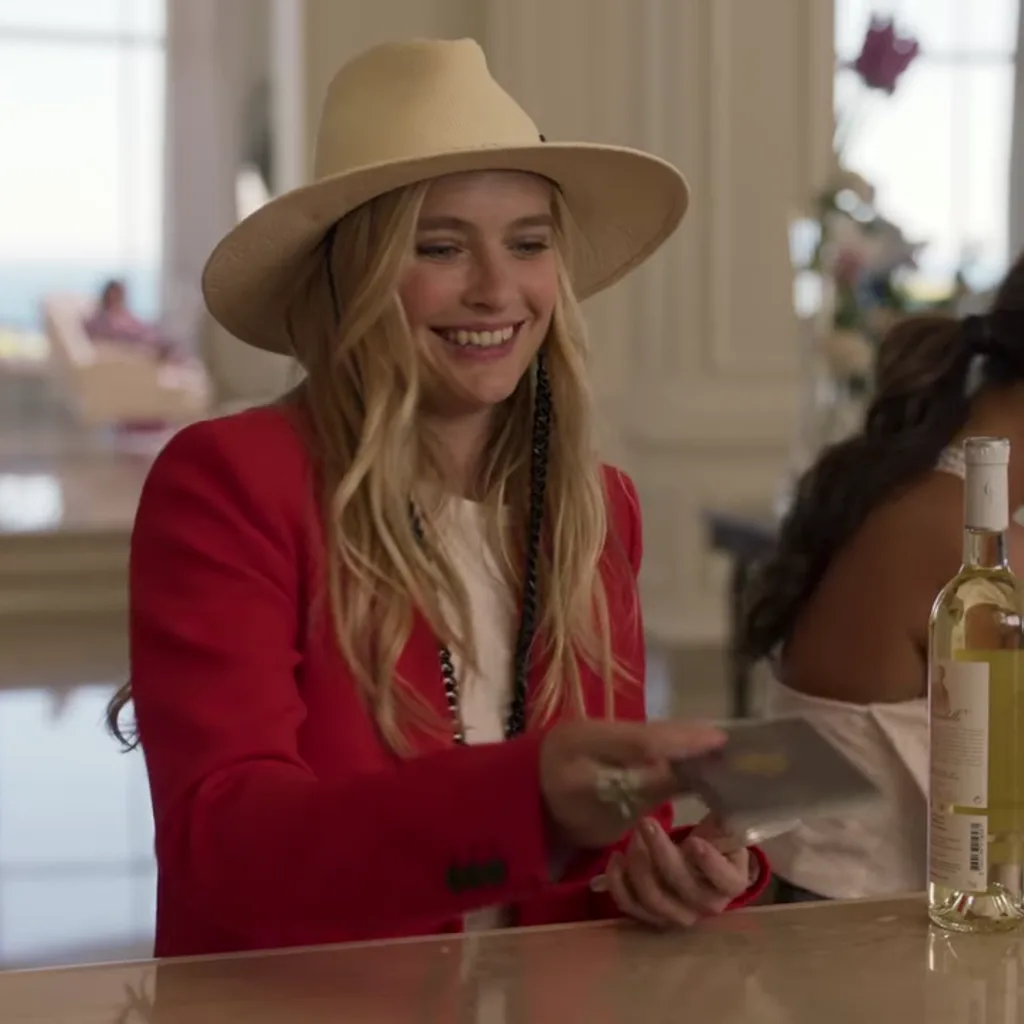 8 Outfits That Prove Camille’s 'Emily In Paris' MVP | ELLE