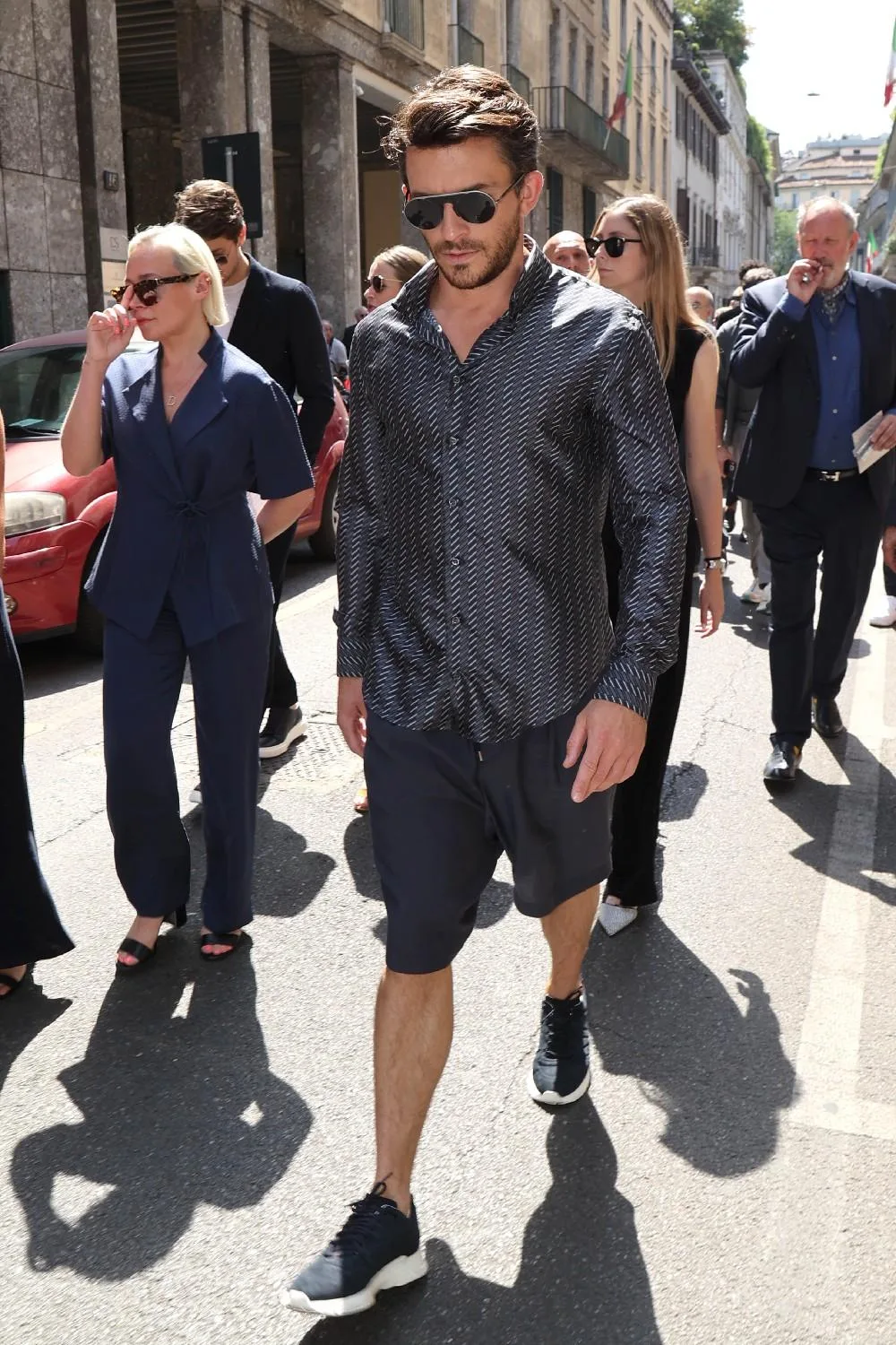 ‘Bridgerton Jonothan Bailey &Regé-Jean Page Reunite At Milan | ELLE