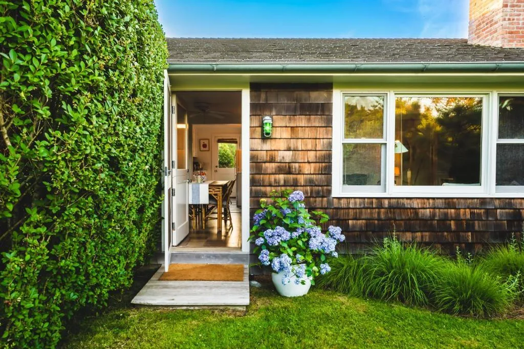 Inside Sarah Jessica Parker's Hamptons Home