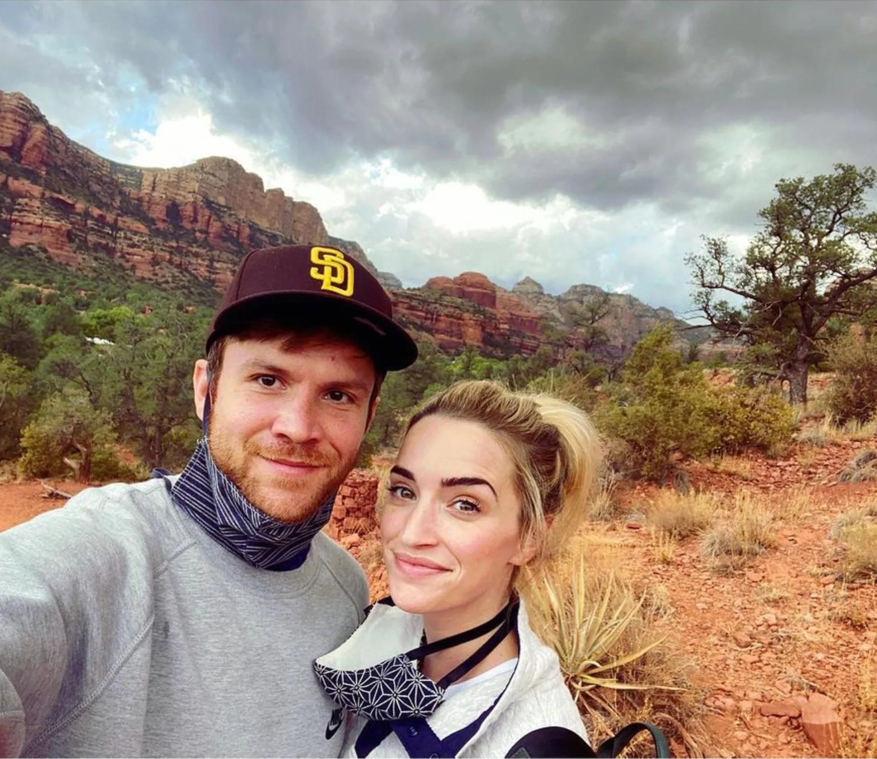 ‘Ginny & Georgia’: The Cast’s Real-Life Partners | ELLE