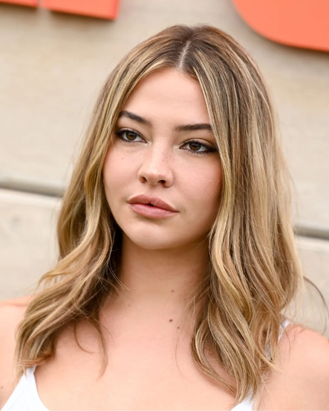 The 'Outer Banks' Cast's Boyfriends & Girlfriends In Real Life