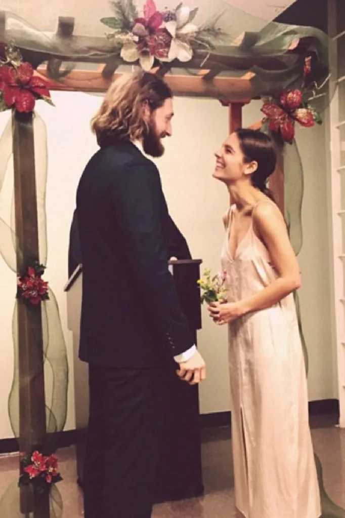 Caitlin Stasey’s Dating History: Complete Relationship List | ELLE