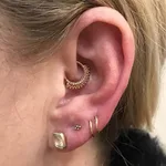Daith Piercings: Chic and Most Painful Ear Piercing | ELLE