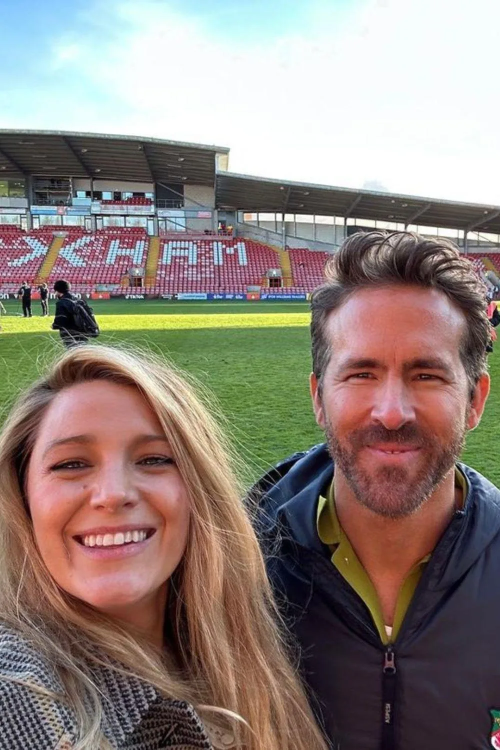 Blake Lively & Ryan Reynolds Spotted with New Baby | ELLE