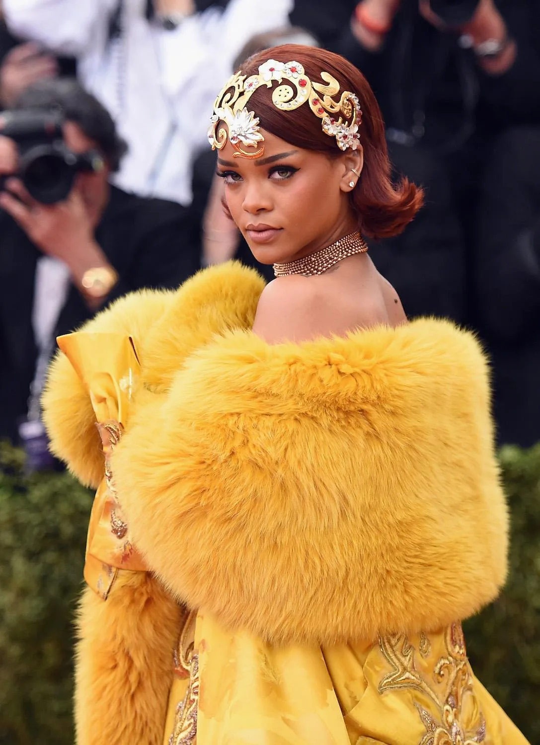 12 Ways To Be Invited To The Met Gala, Anna Wintour Approved