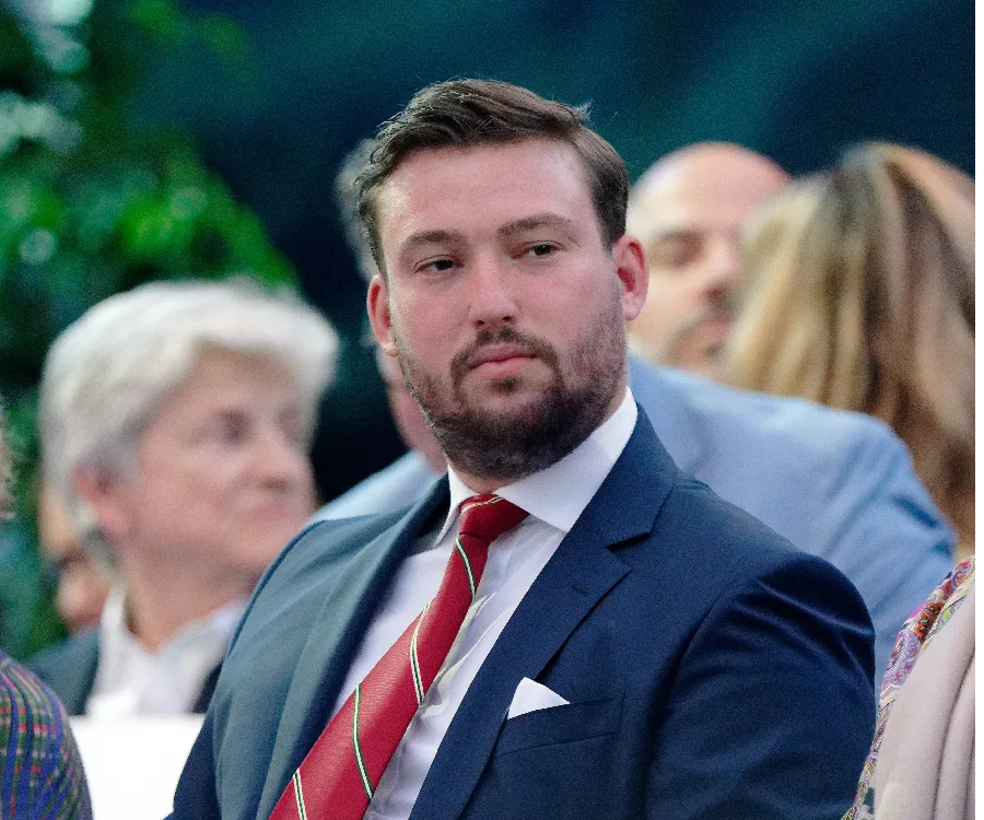 11 Single Hot Princes You Can Still Marry